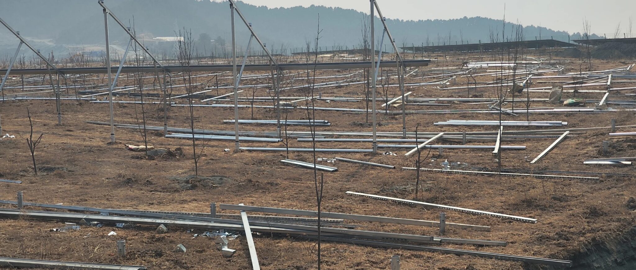 Maximizing Solar Efficiency Through Smart Structure Design
