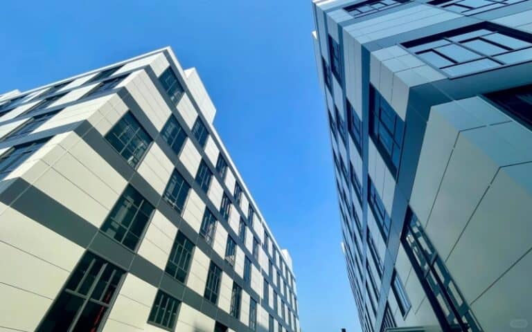 Sandwich Panels: Enhancing the Performance of Modern Steel Buildings