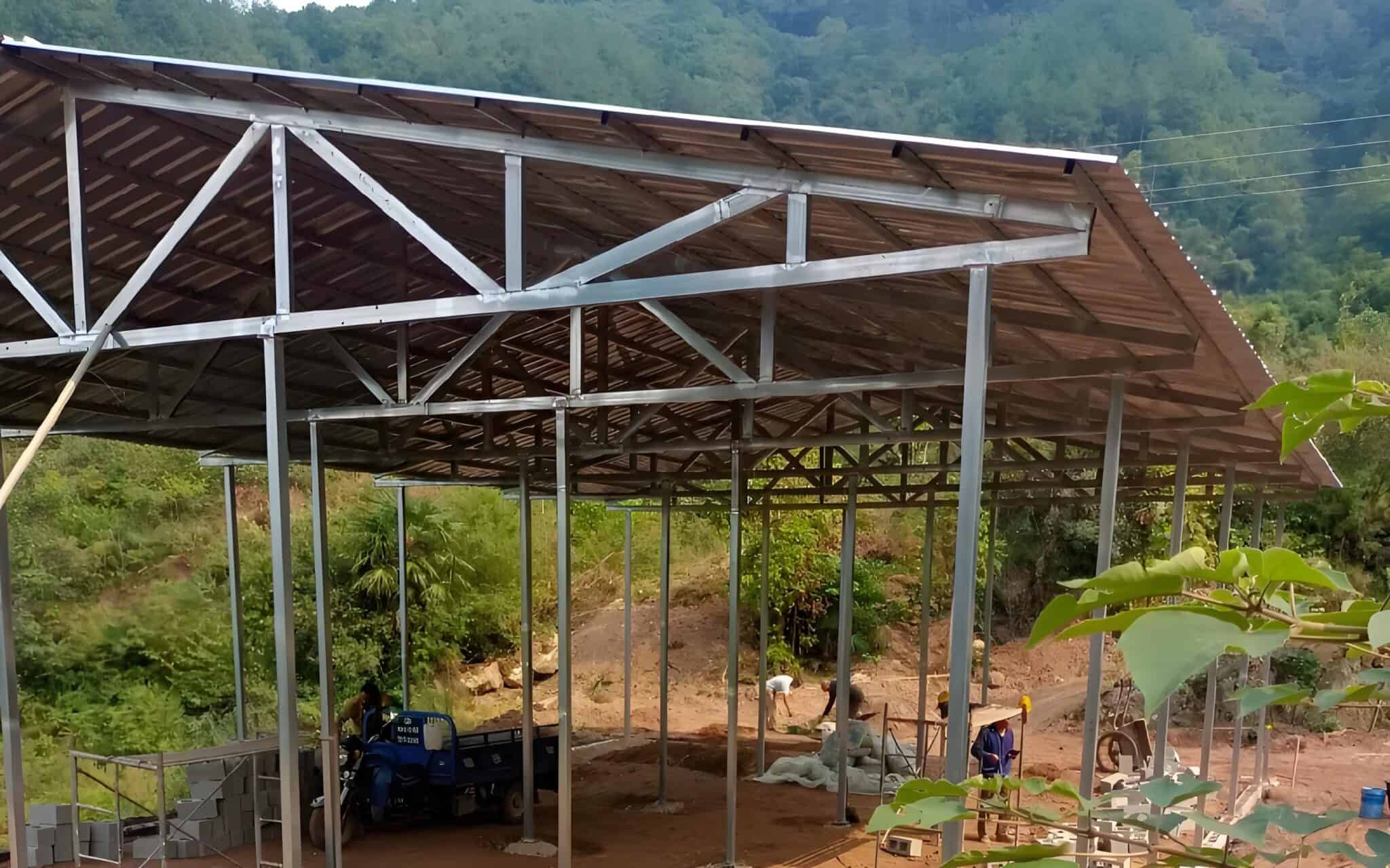 Small Monoslope Cattle Barn & Small Cow Barn - SteelPRO PEB